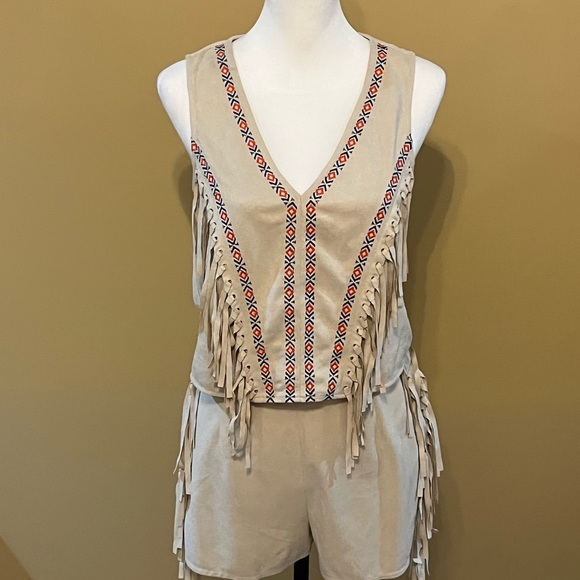 Ark & Co | Pants & Jumpsuits | Ark Co Cream Fringe Top And Shorts ...